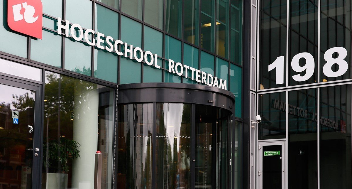 Hogeschool Rotterdam wint Onderwijspremie voor innovatief onderwijs ...